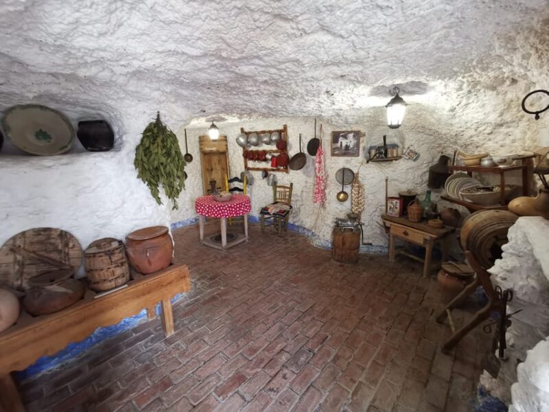 Granada: Albaicín, Sacromonte & Museum of Caves Walking Tour - Final Thoughts: Smart, Scenic, and Authentic
