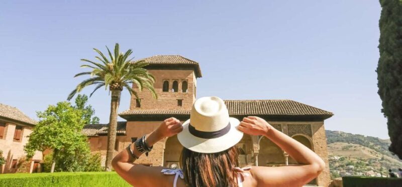 Granada Alhambra and Generalife Gardens Experience Tour - Practical Tips for Travelers