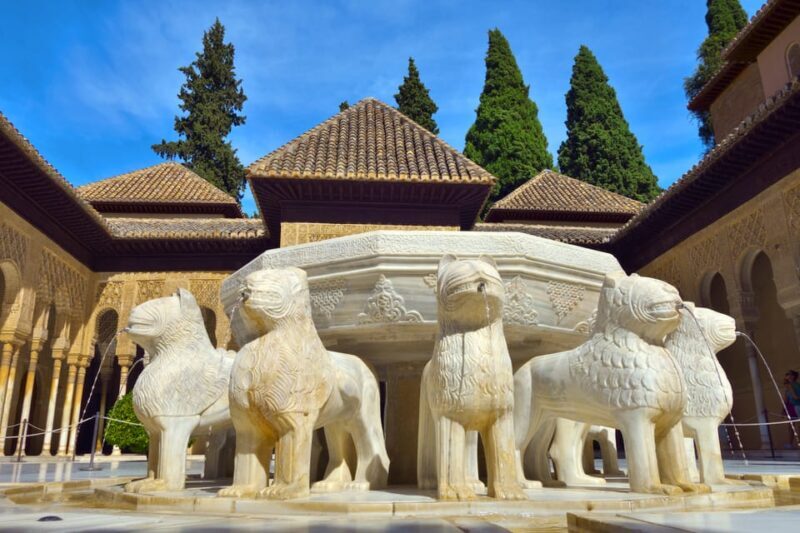 Granada: Alhambra and Nasrid Palaces Private Guide Tour - The Practical Side: Booking and Logistics