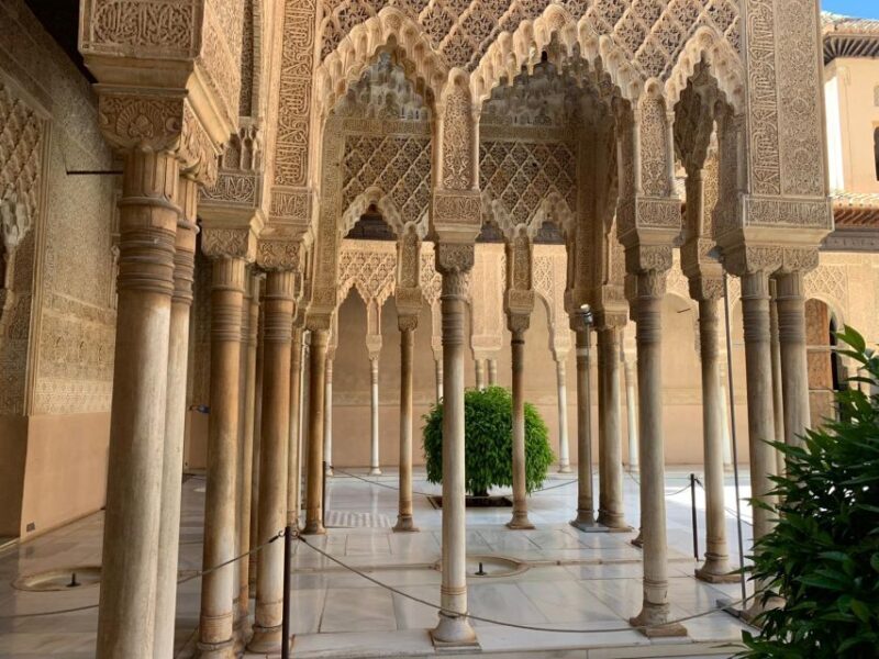 Granada: Alhambra Complex Guided Tour with Ticket - Why This Tour Stands Out
