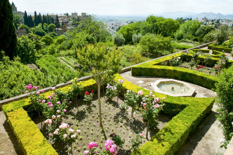 Granada: Alhambra Gardens and Generalife Ticket - Key Points