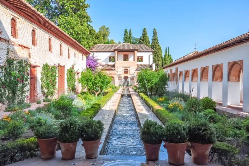 Granada: Alhambra Gardens and Generalife Ticket - The Experience Breakdown