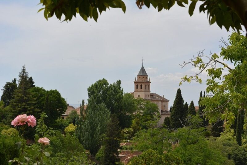 Granada: Alhambra Gardens, Generalife & Alcazaba Guided Tour - FAQ