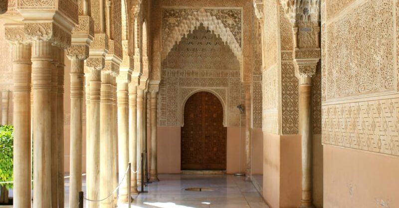 Granada: Alhambra & Nasrid Palaces Small Group Guided Tour - Frequently Asked Questions