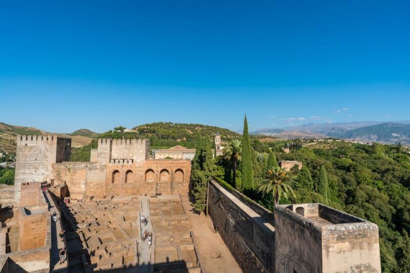 Granada: Alhambra Ticket and Guided Tour with Nasrid Palaces - The Sum Up