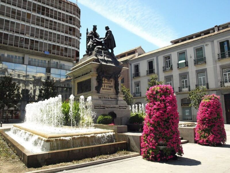 Granada and Albaicin: Historical Private Tour - Granada and Albaicin: Historical Private Tour