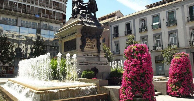 Granada and Albaicin: Historical Private Tour - An In-Depth Look at What You Can Expect