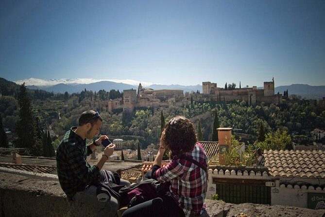 Granada and Albaicin: Wine and Tapas Tour - An In-Depth Look at the Granada and Albaicin: Wine and Tapas Tour
