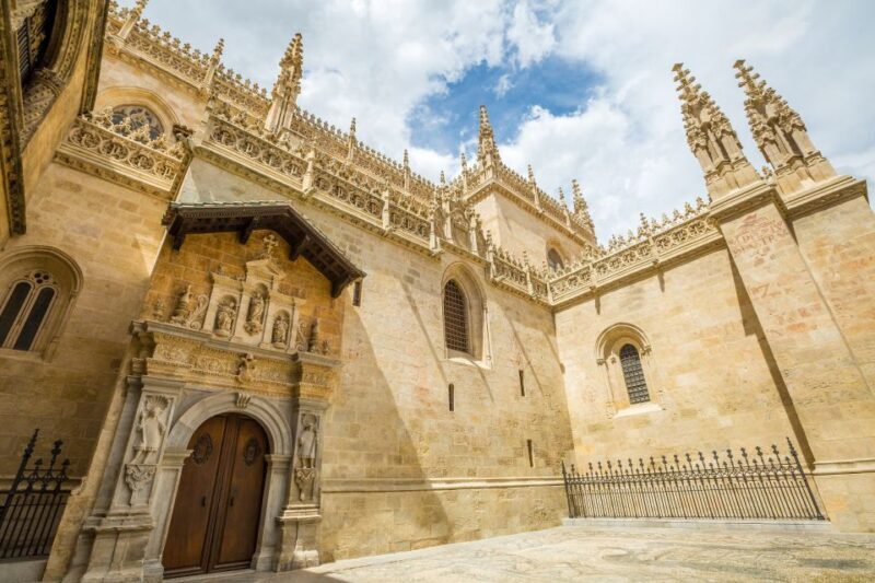 Granada: Cathedral and Royal Chapel Guided Tour with Tickets - Unlocking Granada’s Sacred and Royal Heritage: A Guided Tour of the Cathedral and Royal Chapel