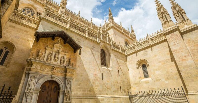 Granada: Cathedral and Royal Chapel Guided Tour with Tickets - Key Points