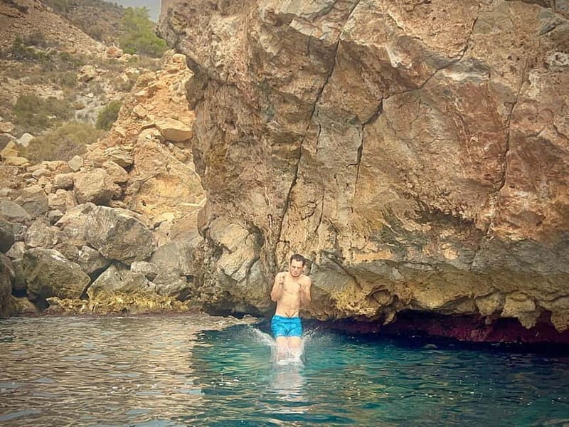 Granada: Deep Water Soloing in Calahonda Pier - What Is Psicobloc and Why Is It Special?