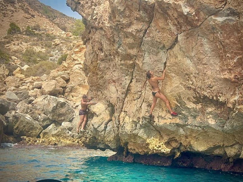 Granada: Deep Water Soloing in Calahonda Pier - Who Will Love This Experience?