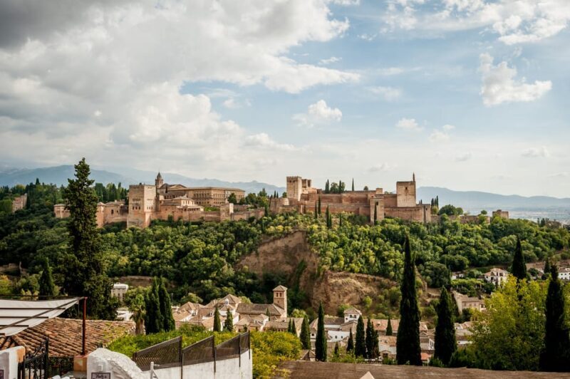 Granada: E-Bike Tour and Fast-Track Alhambra Ticket - Authentic Experiences and Highlights from Travelers
