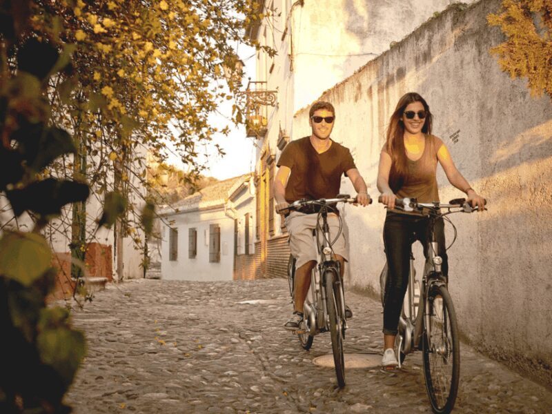Granada: Electric Bike Tour of Albayzin and Sacromonte - What Travelers Say
