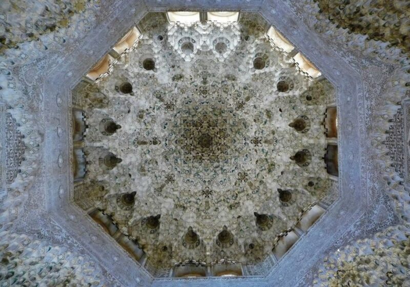 Granada: Fast-Track Alhambra & Nasrid Palaces Guided Tour - Practical Details: What You Need to Know