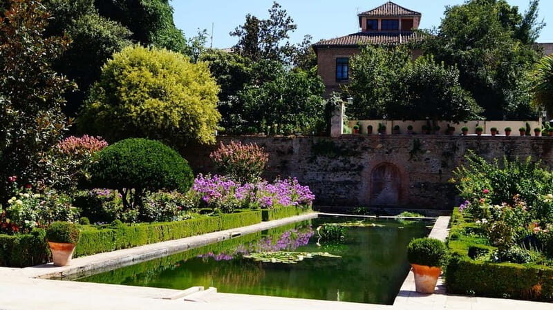 Granada: Gardens of the Alhambra and Generalife Regular Tour - Final Thoughts