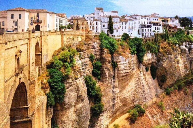 Granada Private Transfer to Seville with a Visit to Ronda - The Sum Up: Who is This Tour Best For?
