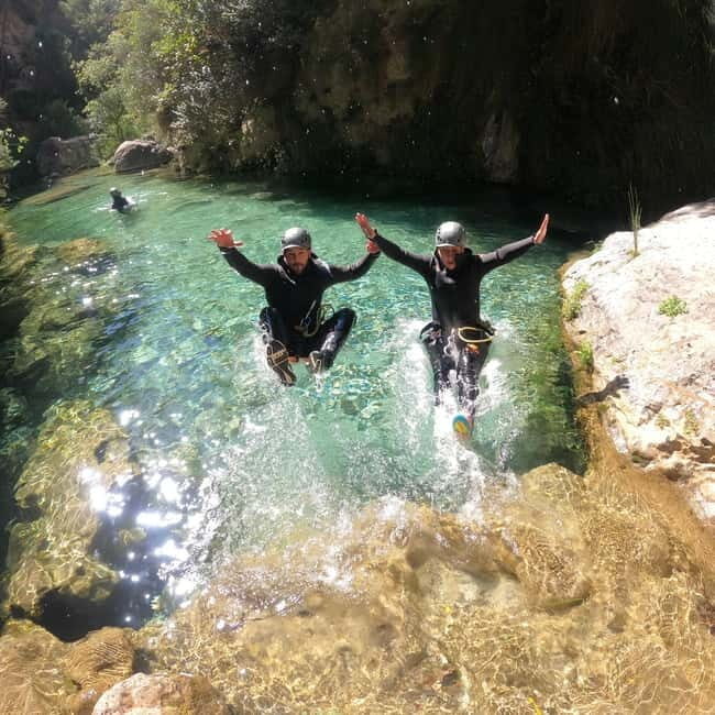 Granada: Río Verde Canyoning Tour with Photos & Videos - Additional Tips