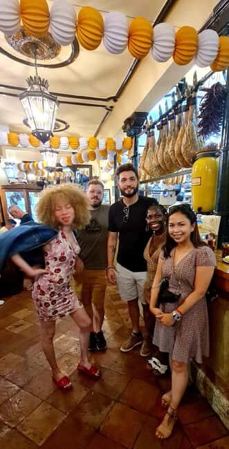 Granada: Spanish Tapas Tour with Local Guide. All included. - An Overview of the Granada Tapas Experience