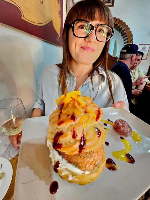 Granada: Spanish Tapas Tour with Local Guide. All included. - FAQ