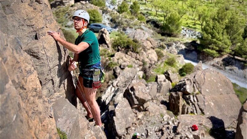 Granada: Sport Lead Rock Climbing Outdoor Course - Key Points