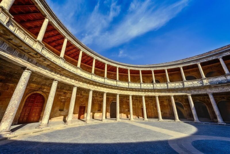 Granada: Tour of Alhambra, Generalife, and Nasrid Palaces - Discover the Alhambra: An In-Depth Review of the Guided Tour