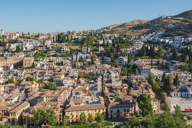Granada's Heritage Private Tour of Albaicín,Sacromonte & Sagrario - Who Should Consider This Tour?