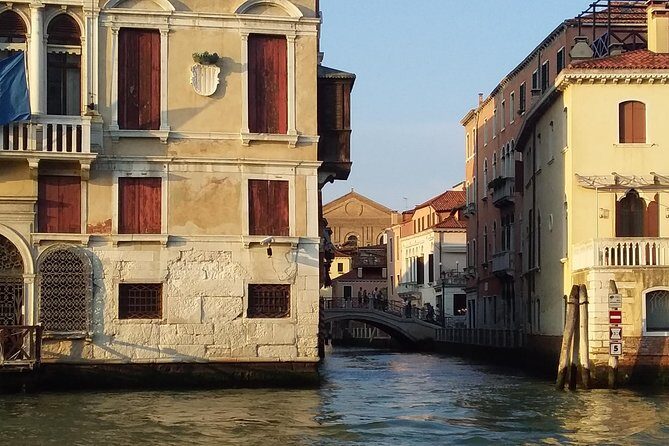 Grand Canal boat tour and Murano glass experience with Hotel pick up - Who Should Consider This Tour?