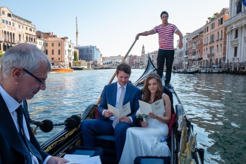 Grand Canal: Renew Your Wedding Vows on a Venetian Gondola - Is this experience worth the cost?