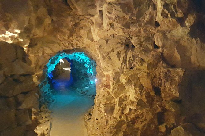 Grand Canyon Caverns, Route 66 thru Crozier Canyon Tour - Key Points