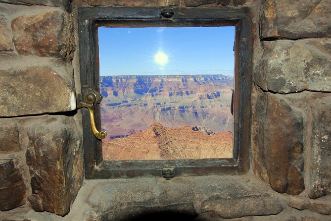 Grand Canyon Explorer: Day Trip with Ruins from Sedona or Flagstaff - Transportation and Group Size