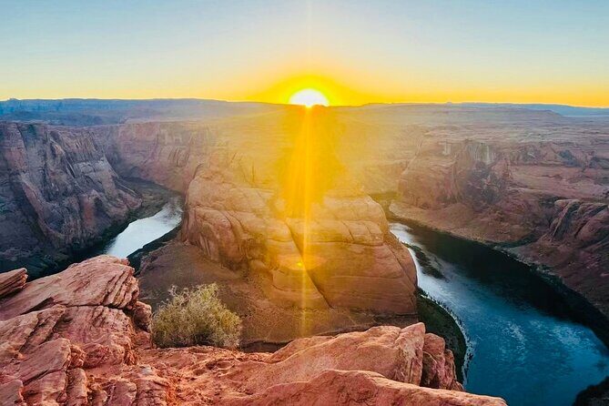 Grand Canyon & Lower Antelope Canyon: 2-Day Luxury SUV Tour - Review of the Grand Canyon & Lower Antelope Canyon: 2-Day Luxury SUV Tour