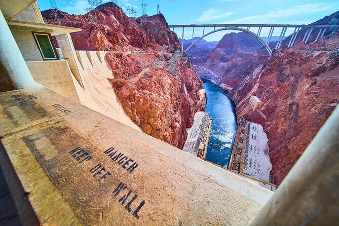Grand Canyon West Skywalk + Hoover Dam Bridge Walk Combo Tour - What Travelers Are Saying