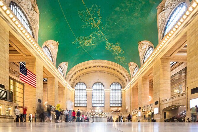 Grand Central Terminal Guided Tour with Optional SUMMIT Access - A Closer Look at the Tour Experience