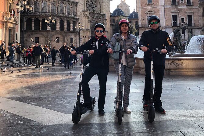 Grand City | Small Group Bike Tour through Top Highlights - Why This Tour Works for You