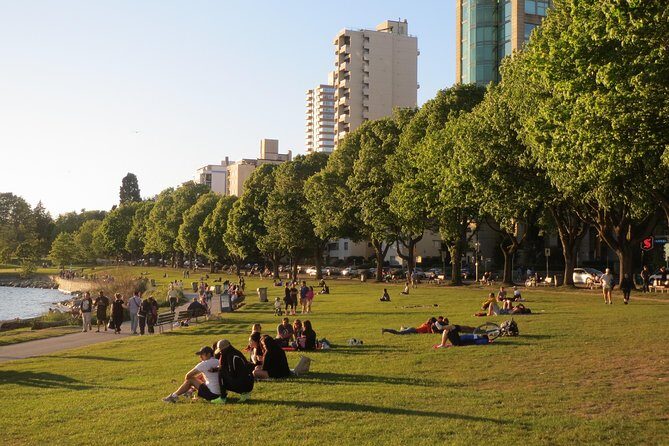 Grand City Small Group Tour of Vancouver - Transportation and Group Size: Comfort Matters