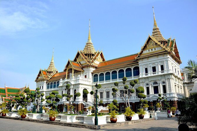 Grand Palace , Thai dance & Fun street walk in Bangkok - Detailed Breakdown of the Itinerary