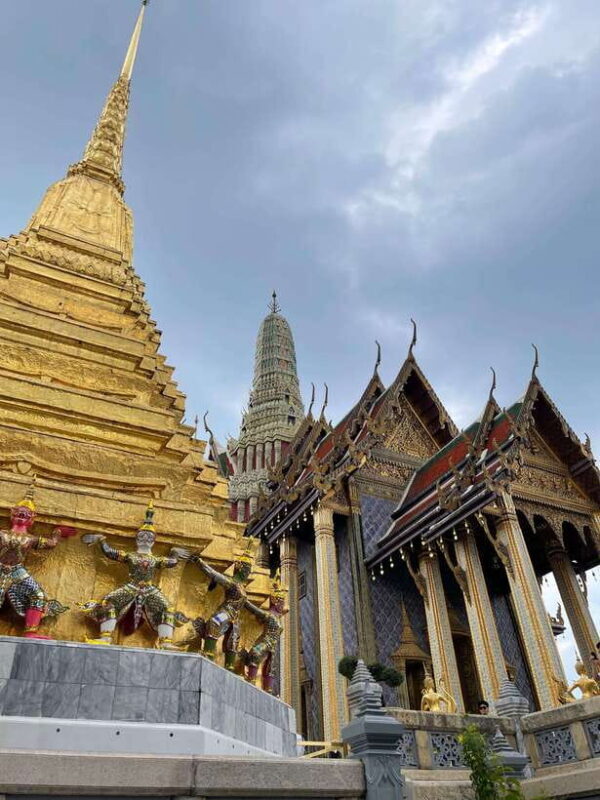 Grand Palace Tour Guide - Key Points