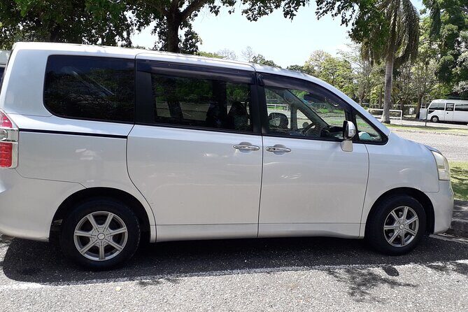 Grand Palladium Jamaica - Lady Hamilton Airport Transfer MBJ *** - Who Should Consider This Service?
