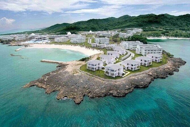 Grand Palladium Lady Hamilton Transfers from Montego Bay Airport - Who Should Book This?
