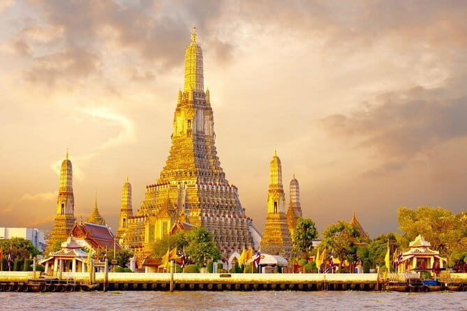 Grand Pearl Luxury Dinner Cruise in Bangkok Admission Ticket (SHA Plus) - Practical Considerations