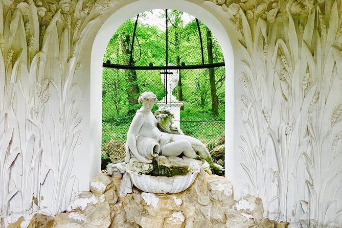Grand Schoenbrunn Palace and Carriage Museum Tour Small Group - FAQ