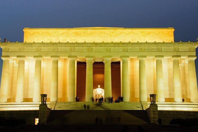Grand Sightseeing Tour of Washington DC - A Practical Introduction to Washington DC’s Highlights