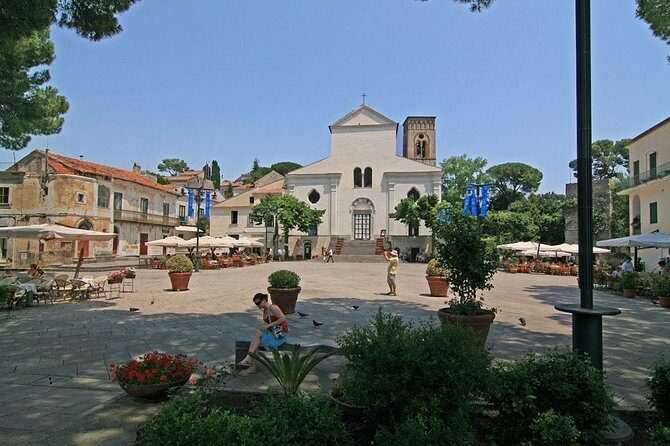 Grand Tour of 10 hours: Amalfi coast, Sorrento & Pompeii ruins - An In-Depth Look at the 10-Hour Amalfi Coast & Pompeii Experience