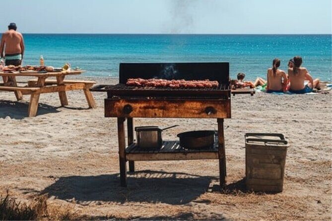 Grand Turk 4 Seater Golf Cart Rental Cruise Port - The Ideal Traveler