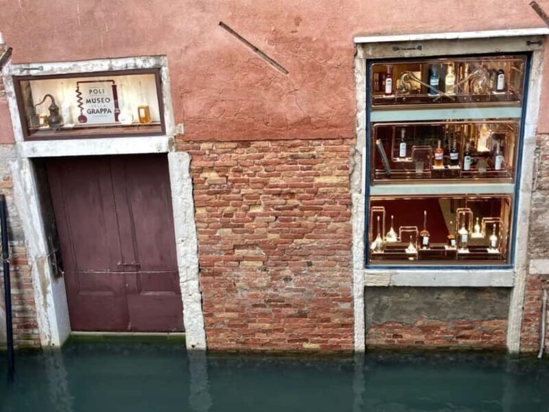 Grappa Tasting in Venice City Center - A Closer Look at the Experience