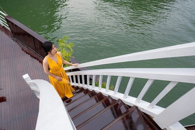 Gratiot Cruise 3-day Explore Halong Bay from Hanoi - Starting with Comfort and Convenience