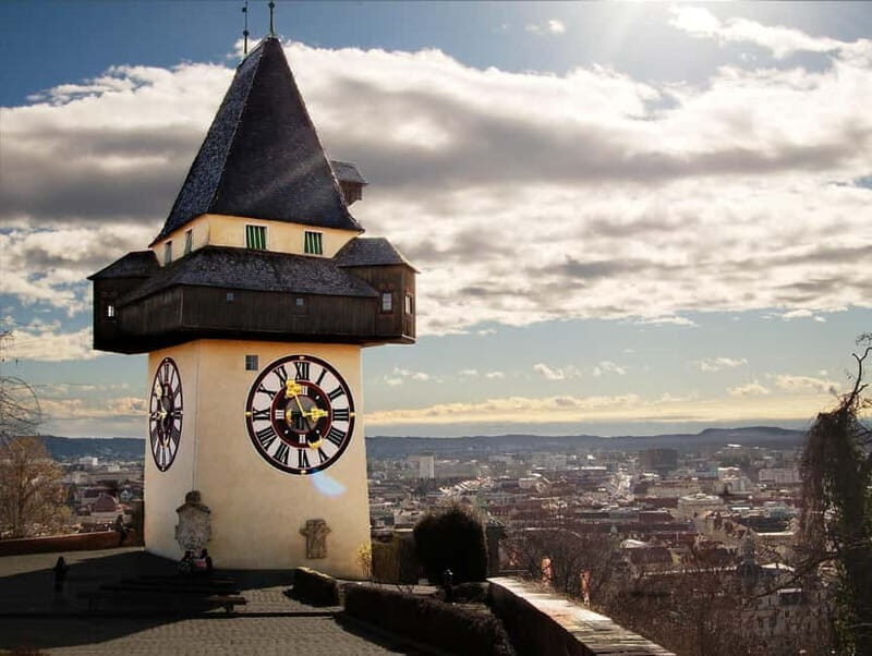 Graz: Guided 2-hour private city tour - Key Points