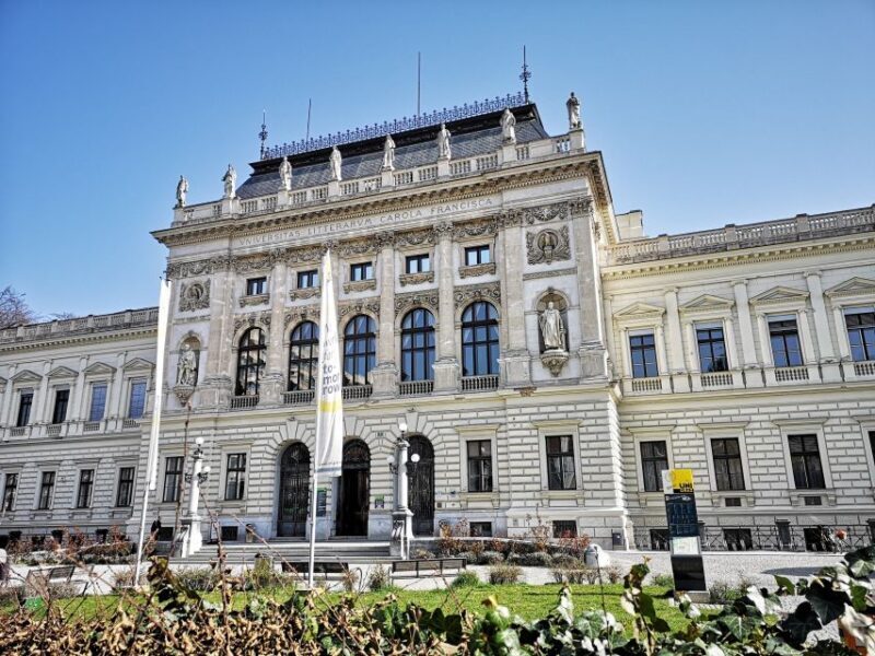 Graz: Jewish Quarter and Old Town Private Walking Tour - Key Points