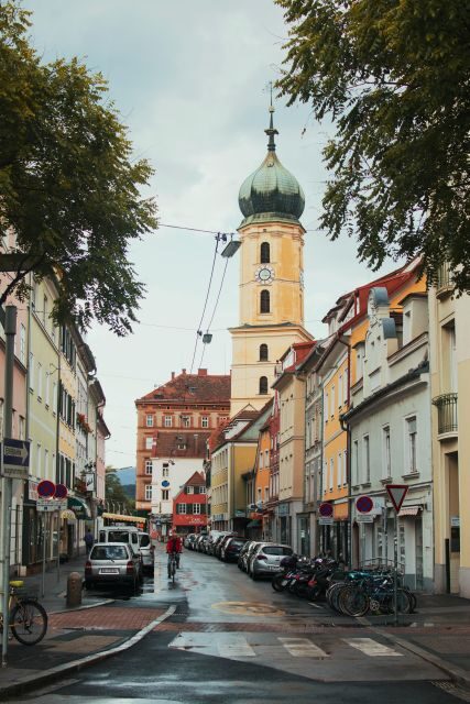 Graz: Tour with Private Guide - Wandering Through the Old Towns Narrow Streets